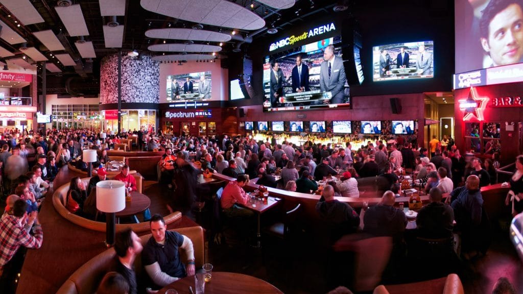 The Ultimate Guide to The Best Sports Bars in Philadelphia for Philly ...